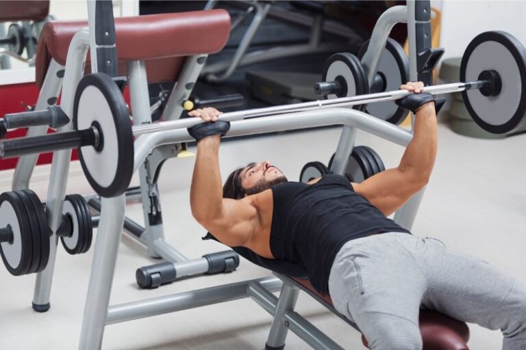 Bodybuilding vs. Strength Training: What's the Difference?